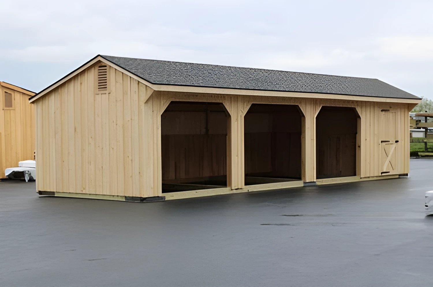 Amish-Made Run-In Horse Sheds | AmishCo