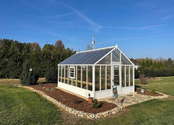 Amish-Made Greenhouses | AmishCo