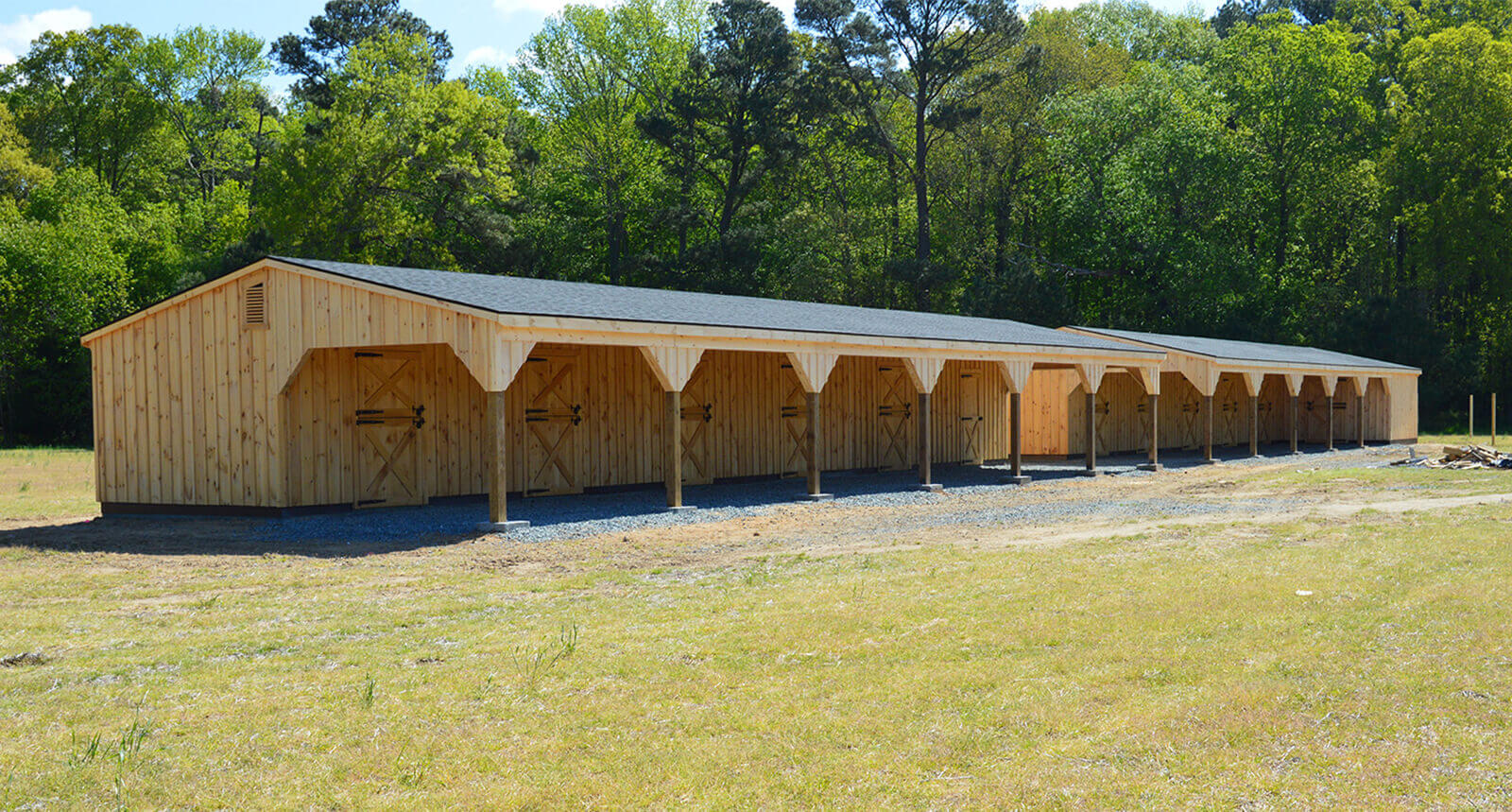 Shed-Row Horse Barn – AmishCo